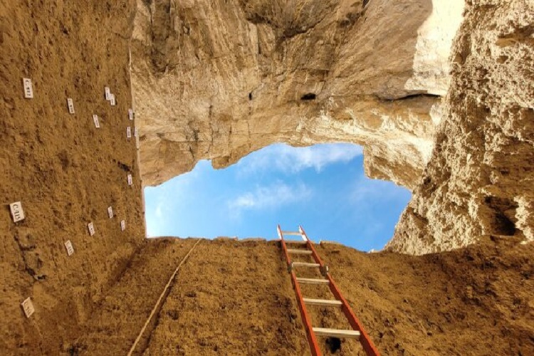 Palaeolithic and Neolithic signs in Pir Ghooch Rock shelter - Amordadnews